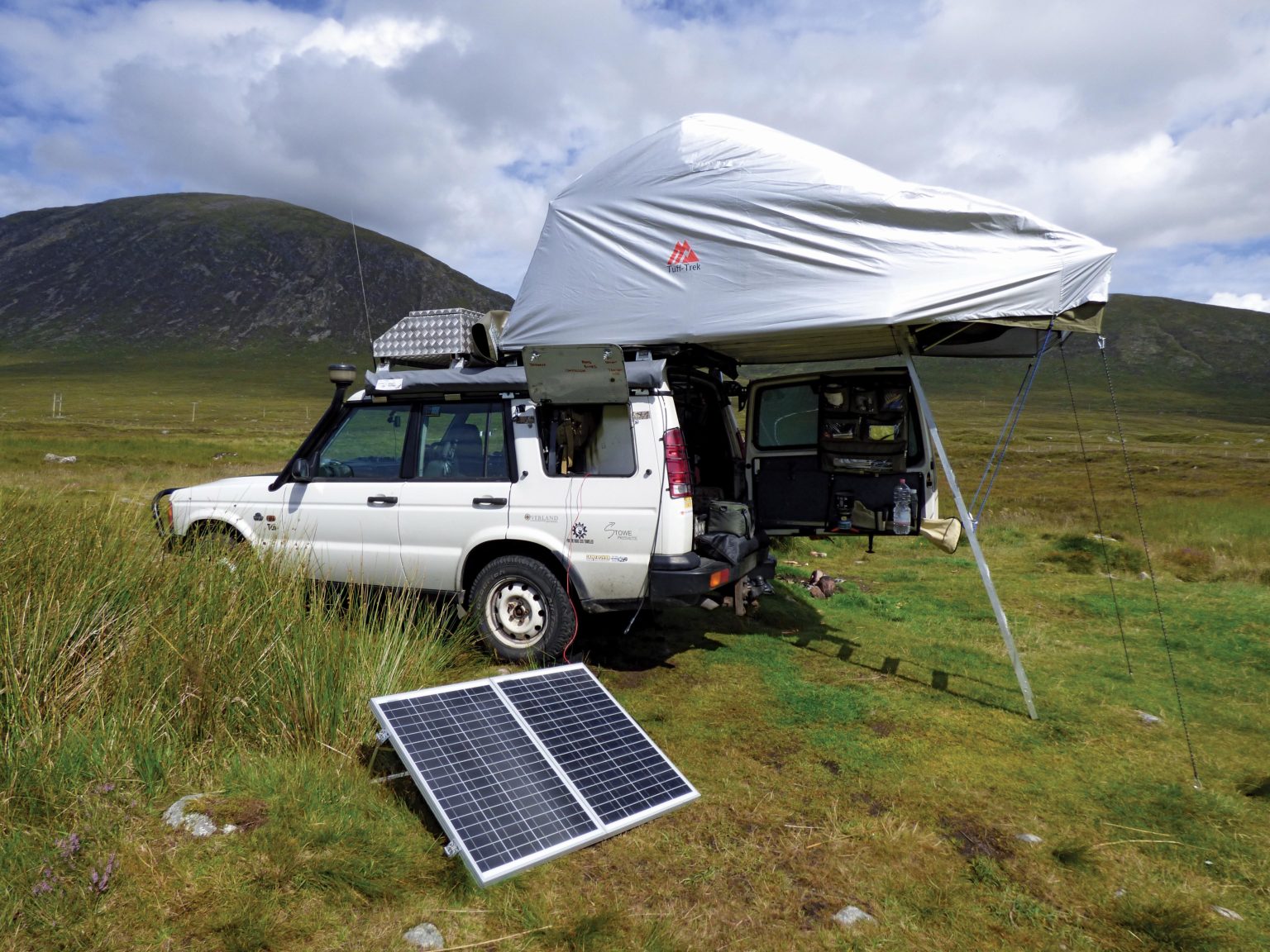 Discovery - An Ideal Overland Vehicle - Rovers Magazine