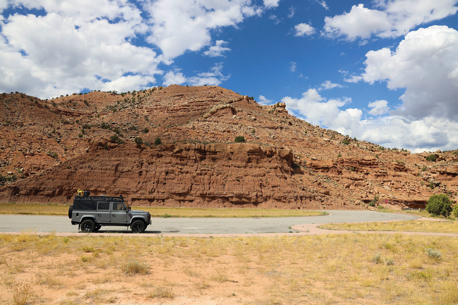 Rovers Magazine: America's Largest Land Rover Publication