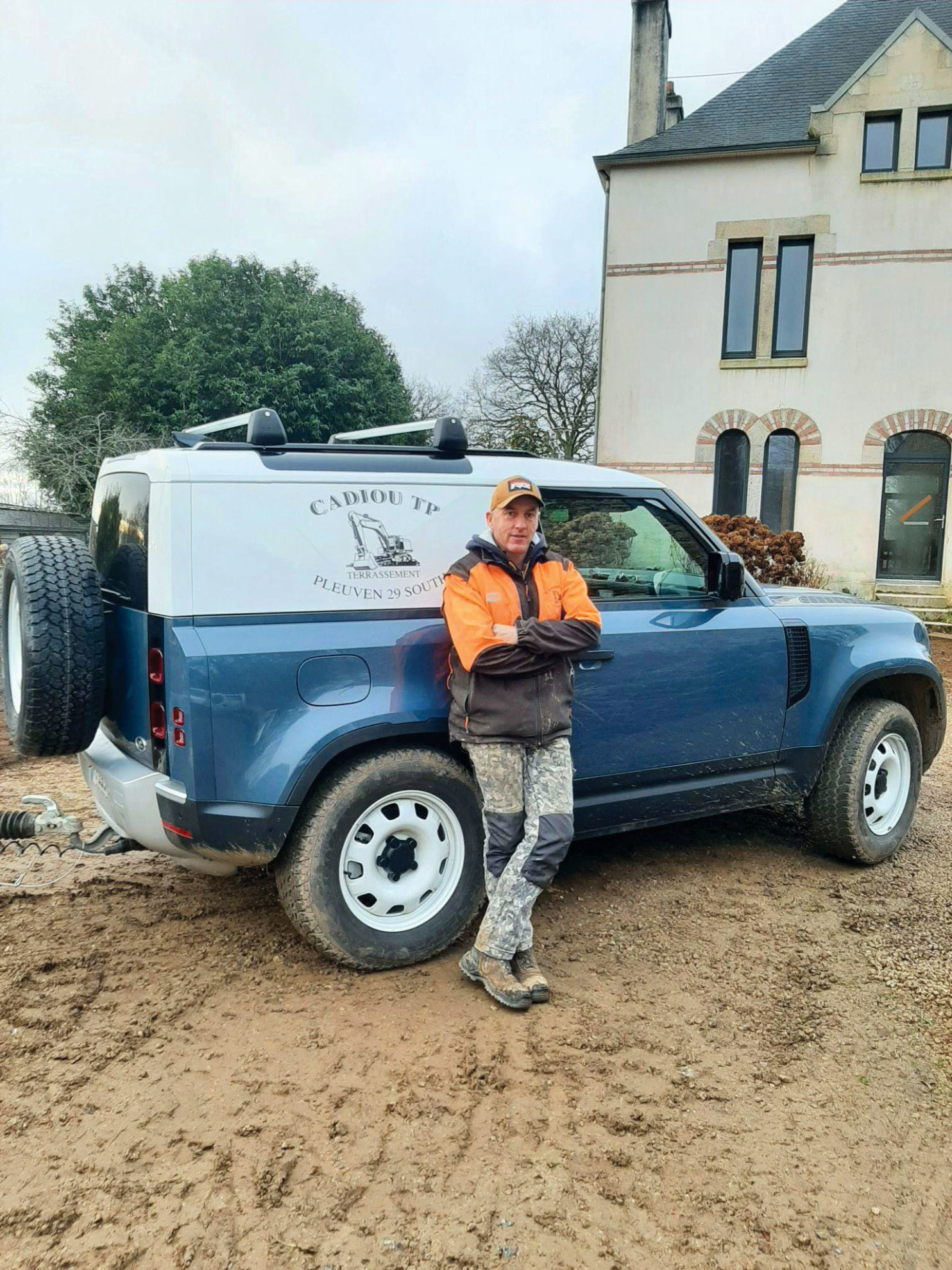 Rovers Magazine: America's Largest Land Rover Publication