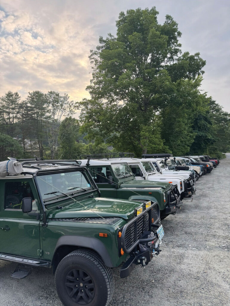 Rovers Magazine: America's Largest Land Rover Publication